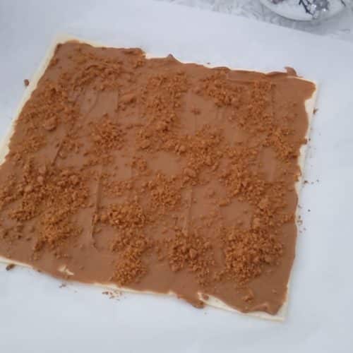 Easy Biscoff Puff Pastry Christmas Tree Holiday Dessert Recipe - The ...