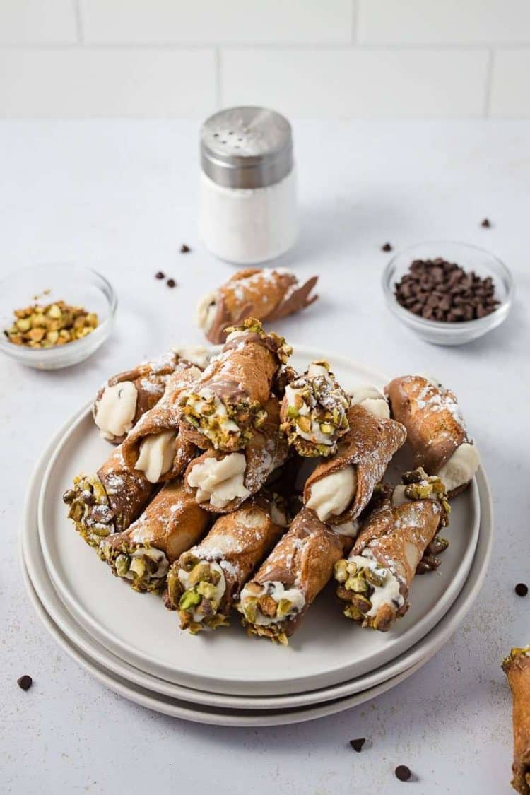 Authentic Cannoli Filling Recipe (Easy Classic Cannoli Cream) - The ...