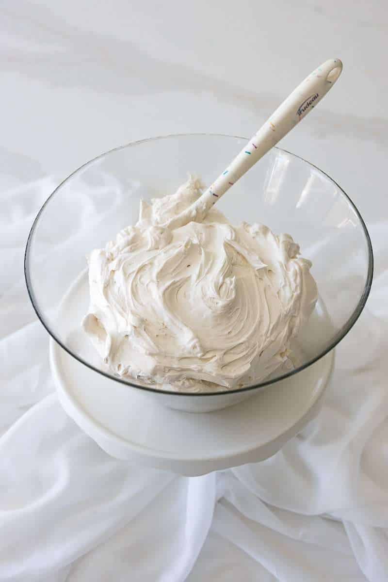 Italian Meringue Buttercream for Filling and Decorating - The Sprinkled ...