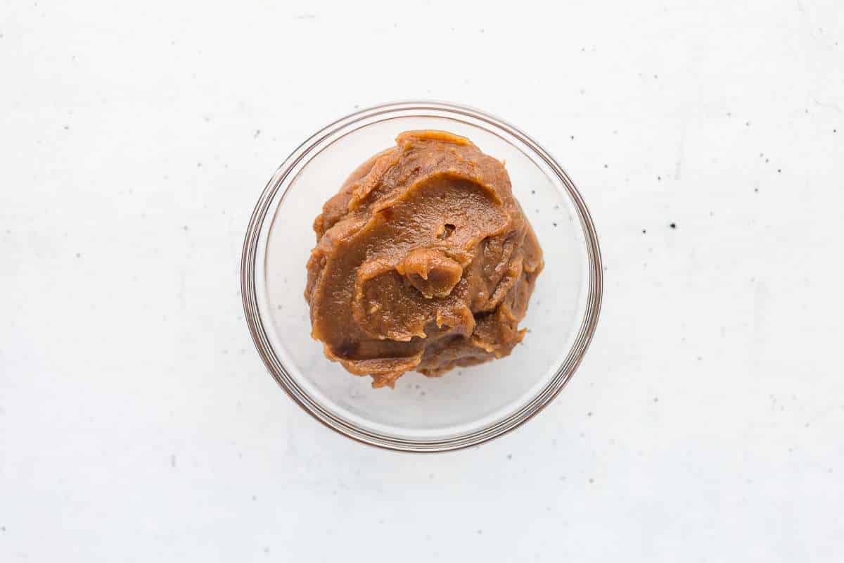How to Make Date Paste (2 Easy Methods) - The Sprinkled Cakery