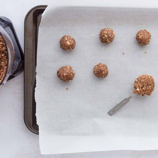 Snickers Protein Balls (No-Bake, Naturally Sweetened) - The Sprinkled ...